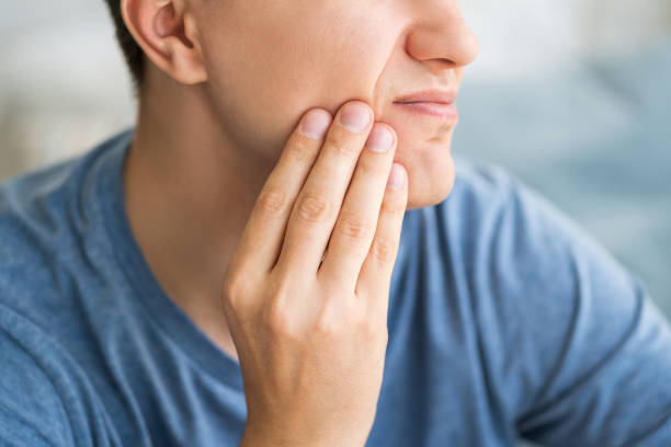 Dientes Sensibles al Frío: Causas, Prevención y Tratamientos